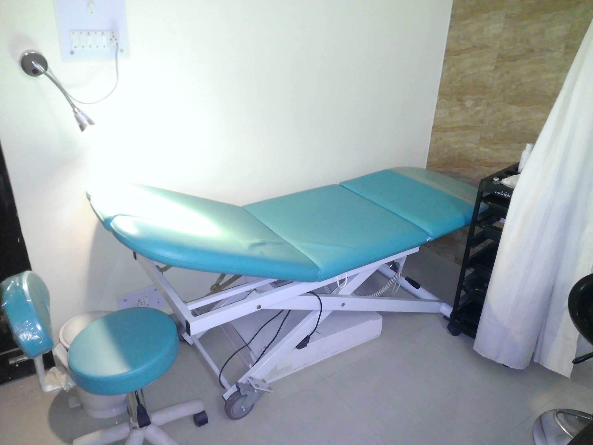 About – Dermacare Skin & Laser Centre
